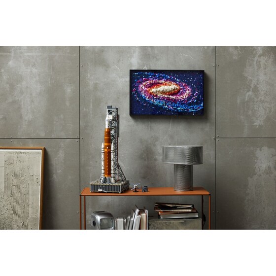 LEGO® Icons NASA Artemis Space Launch System (10341) | Public
